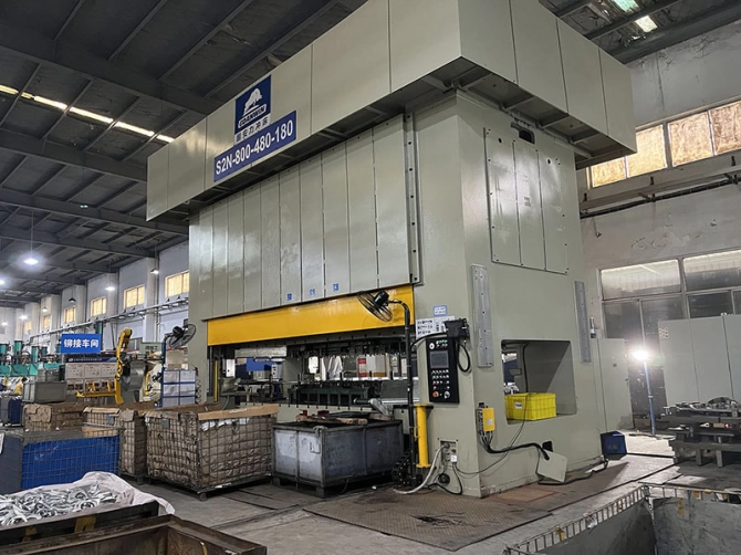 GOANWIN S2N STRAIGHT-SIDE ECCENTRIC PRESS FOR AUTOMOTIVE HEAVY-DUTY ...